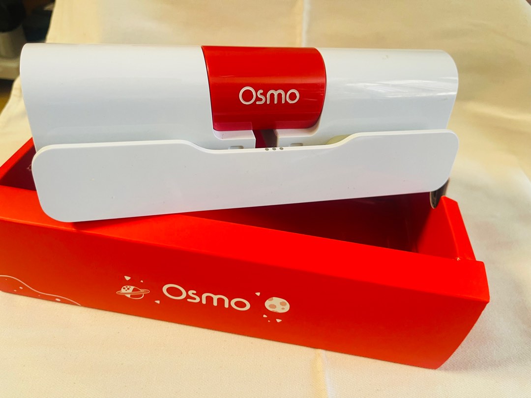 Osmo base (for iPad) and games, pizza co., detective, words, numbers ...
