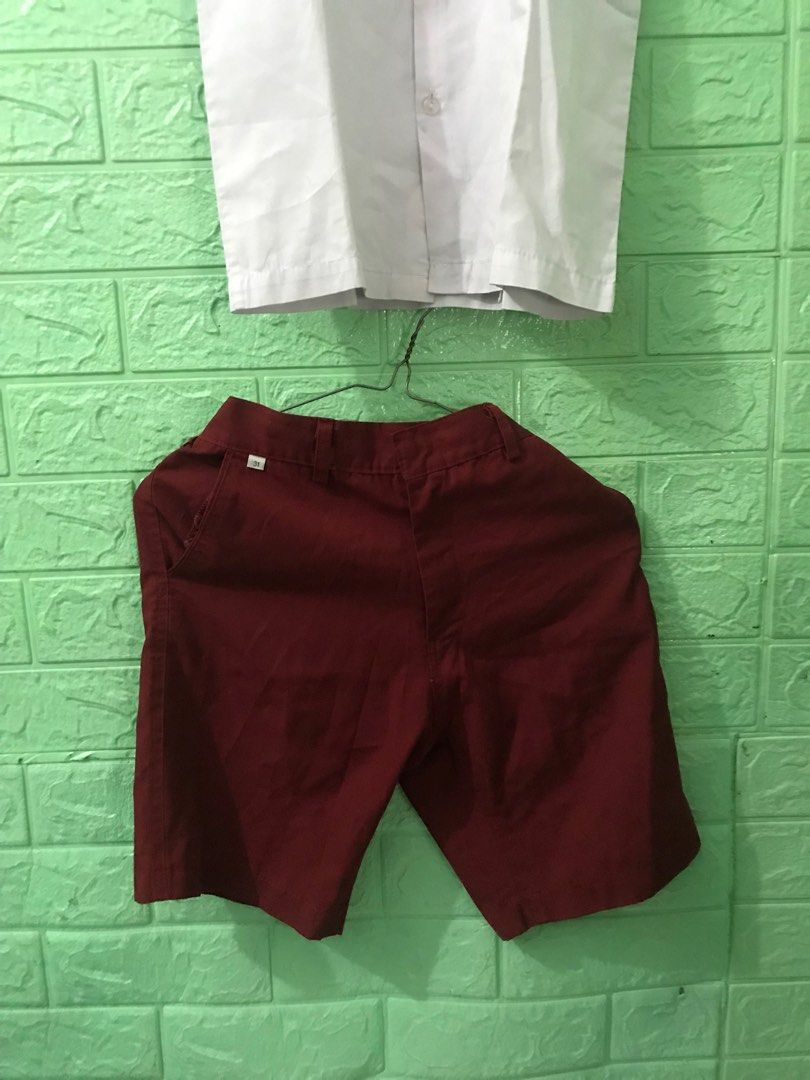 seragam sekolah SD one set, Fesyen Pria, Pakaian , Atasan di Carousell