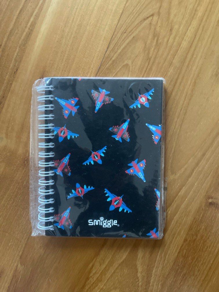 Smiggle note book with lines 11 cm x 15 cm, Hobbies & Toys, Stationery ...