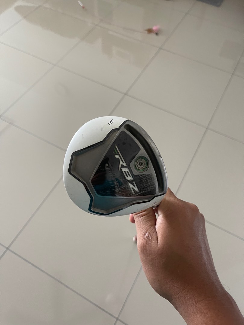 TaylorMade RBZ wood 3 tour ad shaft, Sports Equipment, Sports & Games, Golf on Carousell