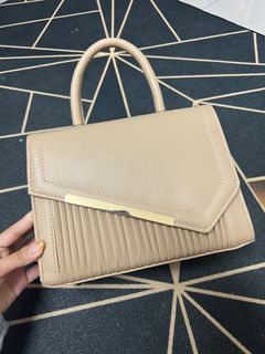 Prime Roma Handbag by Bata, Women's Fashion, Bags & Wallets, Shoulder ...