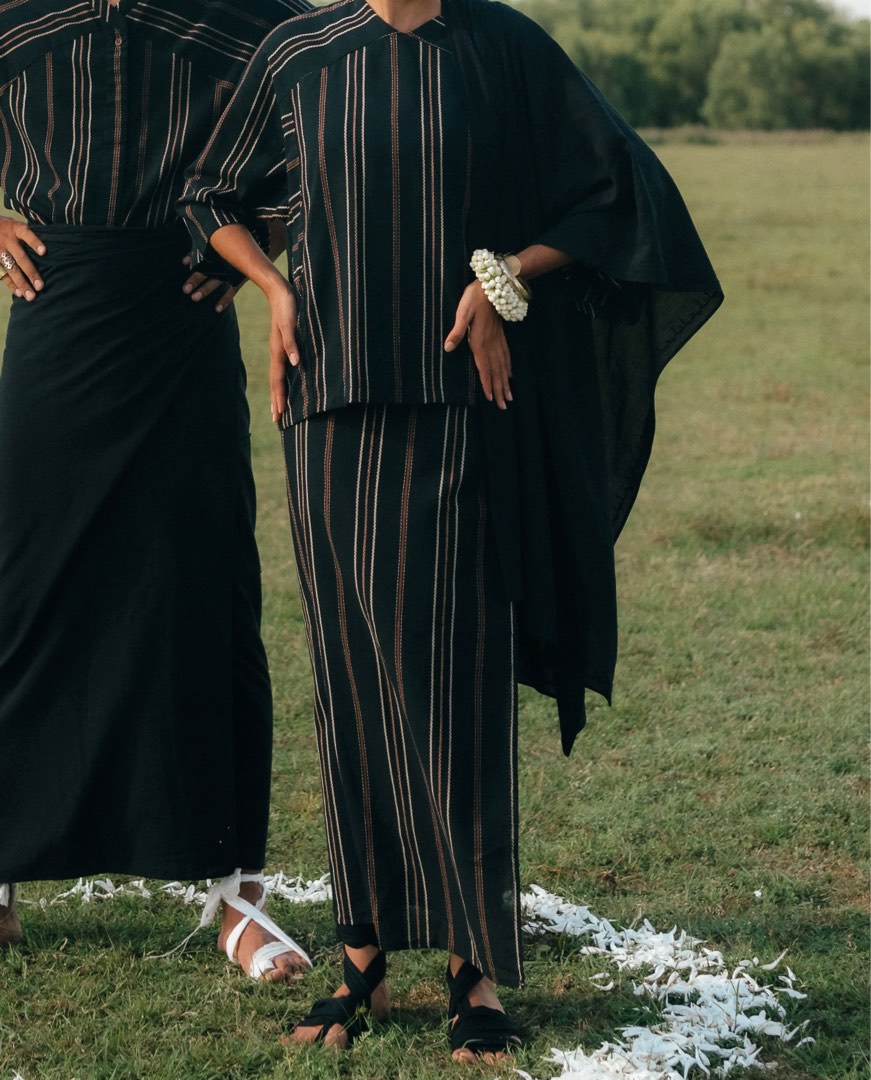 Anaabu Eid 2023 Sukma Collection: Bumi Wrapped Sarung in Striped Black ...