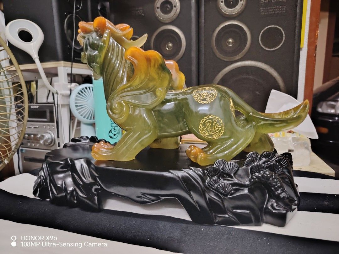 Chinese Feng Shui Pixiu Lion Resin Statue, Furniture & Home Living ...