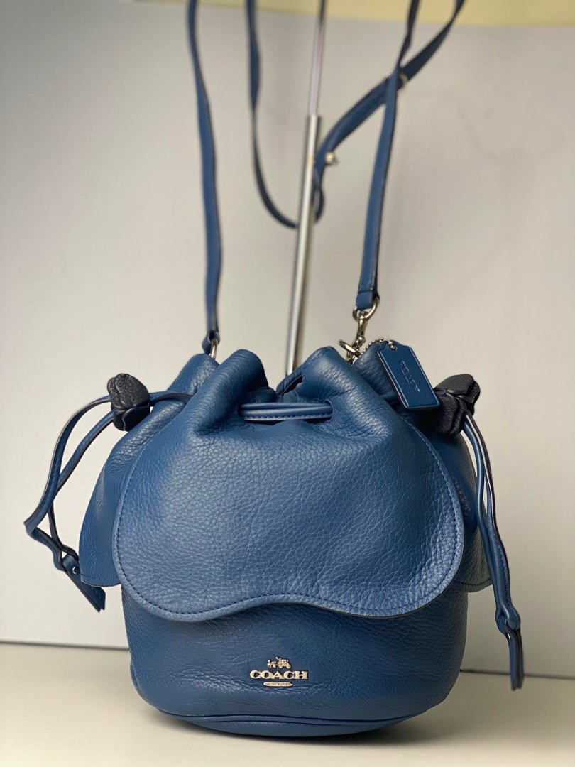 Coach bucket crossbody authentic, Luxury, Bags & Wallets on Carousell