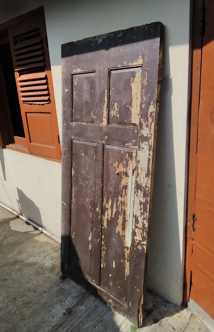Daun Pintu Jati Lama/Daun Pintu Lawas, Perabotan Rumah di Carousell