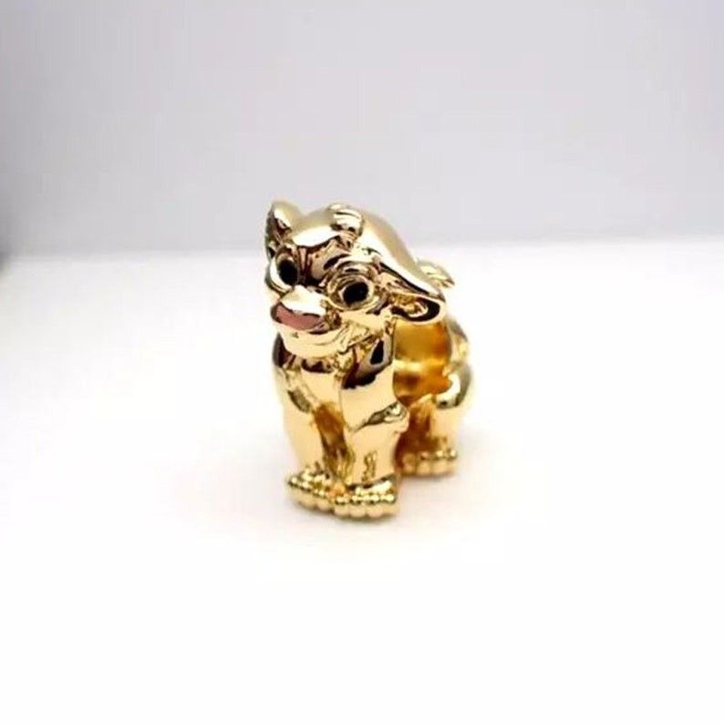 Disney The Lion King Simba Charm 763376C01, Women's Fashion, Jewelry ...