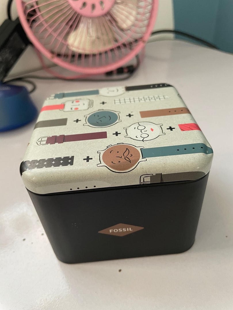 Fossil tin box, Furniture & Home Living, Home Improvement ...