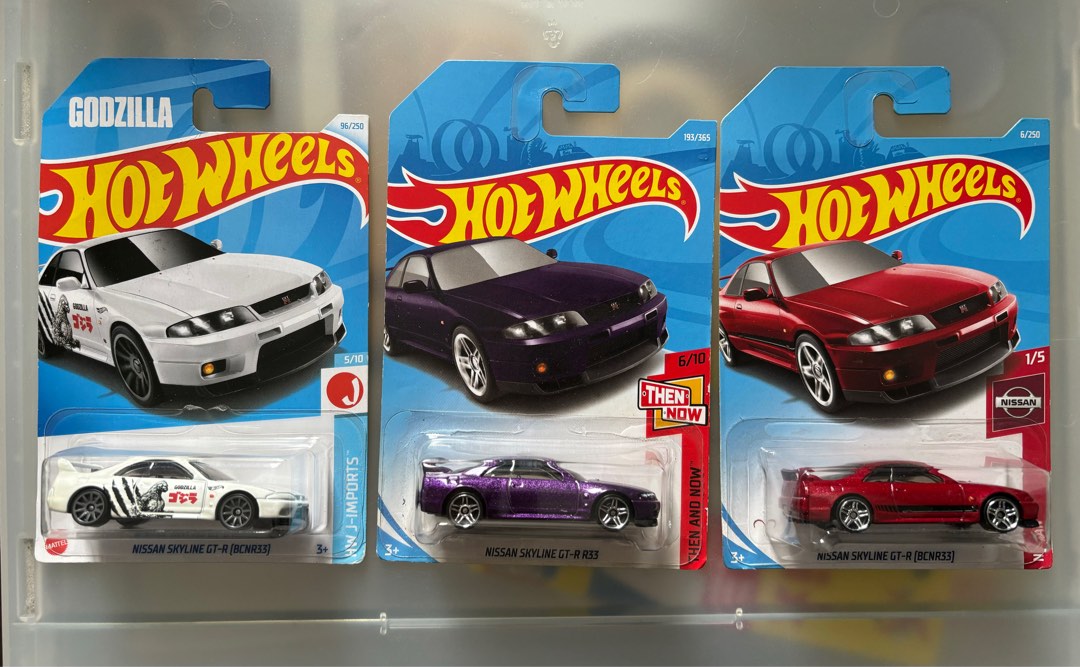 Hot Wheels Skyline R33, Hobbies & Toys, Toys & Games on Carousell