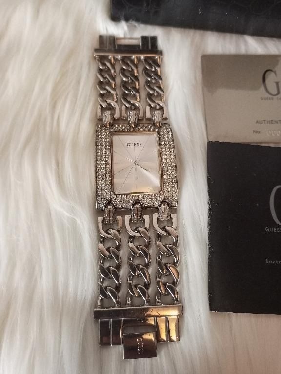 jam tangan Guess Stainless Chain, Barang Mewah, Jam Tangan di Carousell
