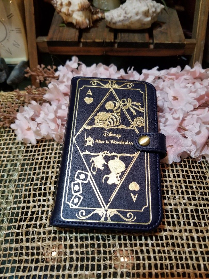 Japan Vintage iPhone 6s/6 case Disney Characters old book case Alice in ...