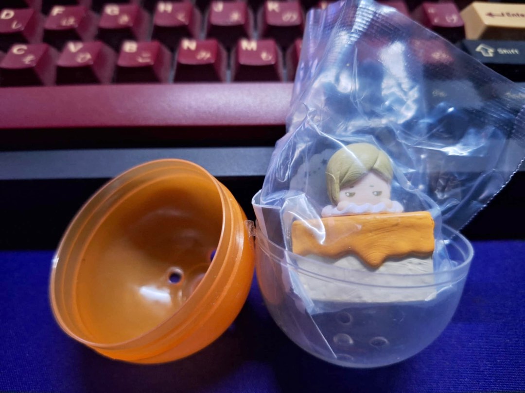 JJK: NANAMI KENTO CAKE GACHAPON, Hobbies & Toys, Toys & Games on Carousell