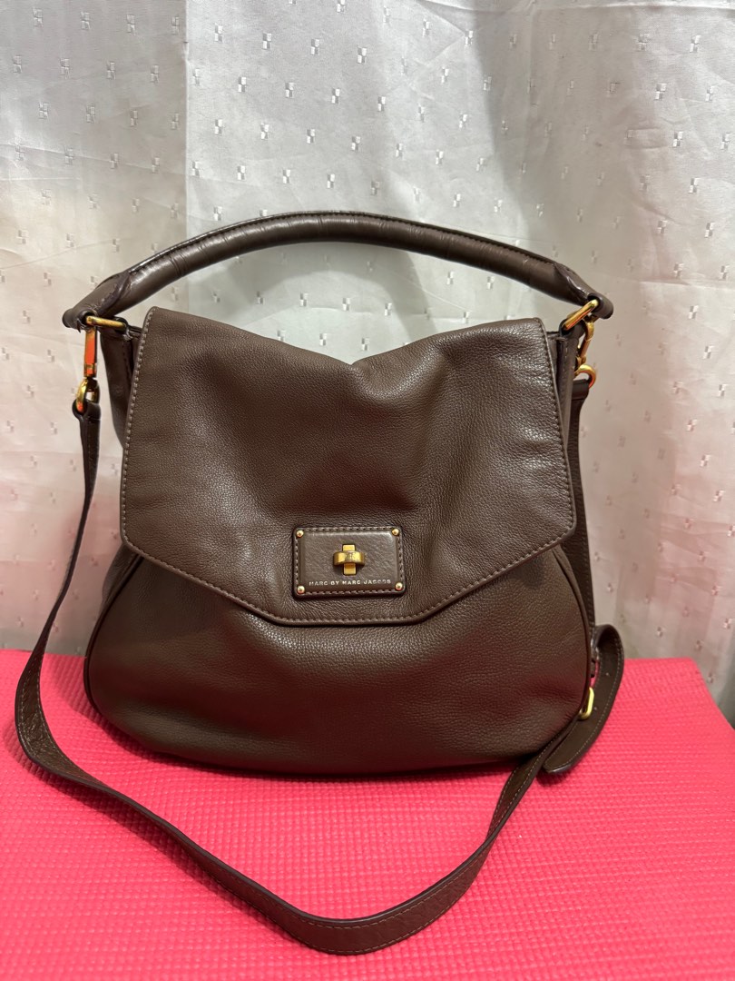 Marc Jacobs Pebbled Leather, Luxury, Bags & Wallets on Carousell