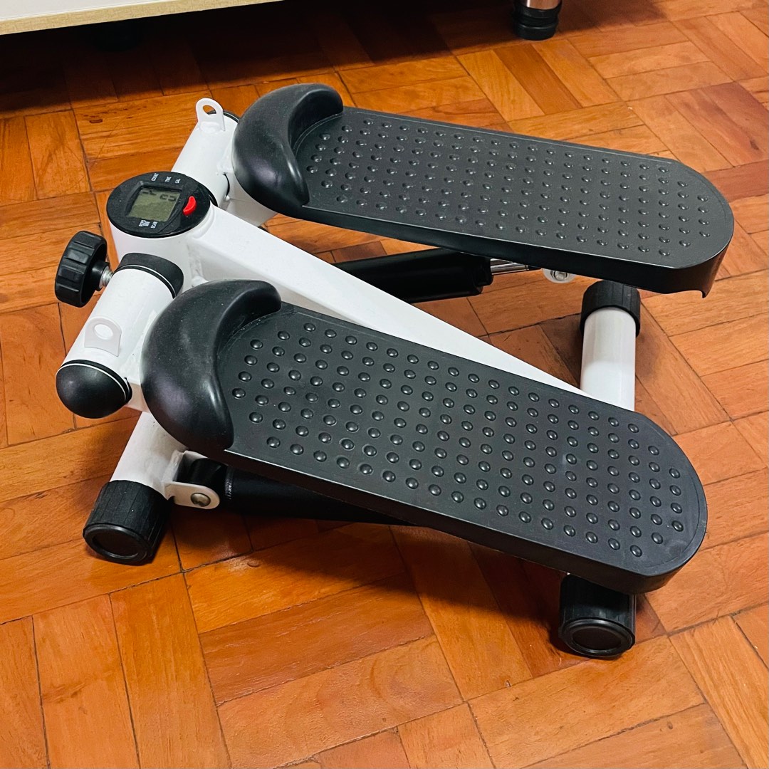 Mini Stepper with resistance band, Sports Equipment, Exercise & Fitness ...