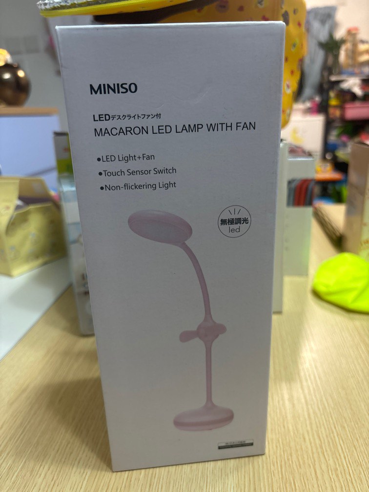 全新miniso LED Lighting + Fan, 傢俬＆家居, 燈飾及風扇, 燈飾 - Carousell