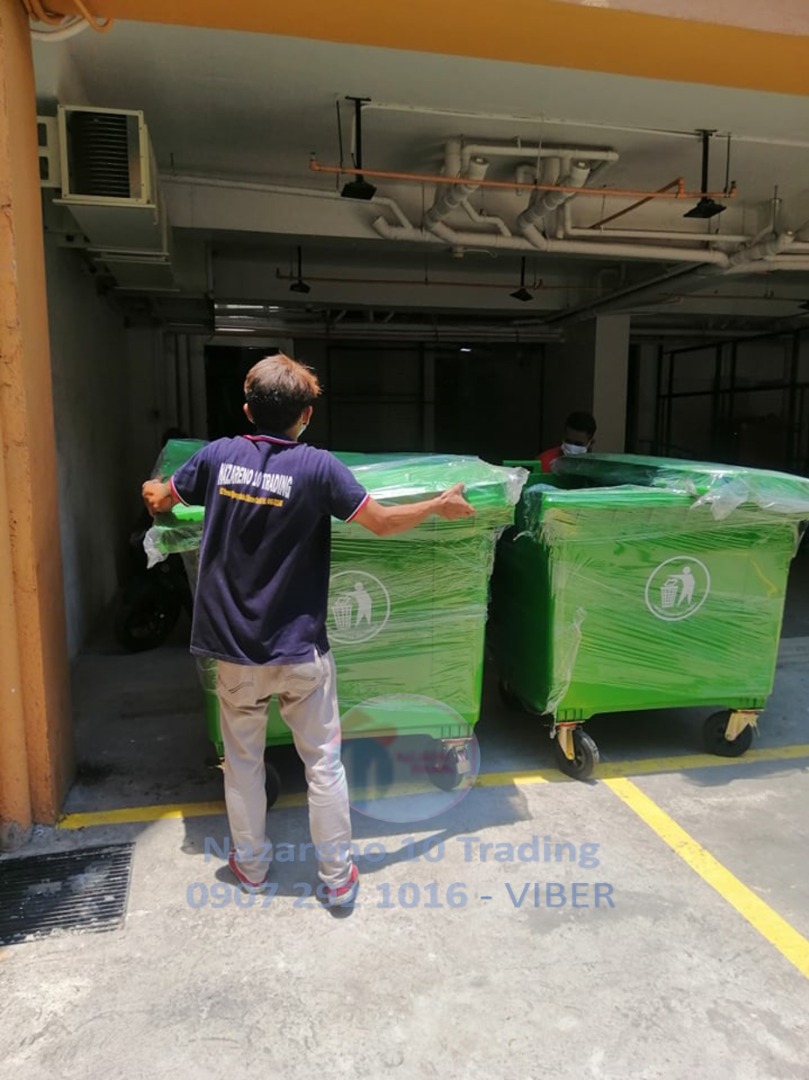 Mobile bin trash bin w/wheels 1100Liters 429, Furniture & Home Living ...