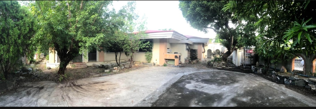 OLD RESIDENTIAL HOUSE & LOT; BF HOMES PARANAQUE CITY-FOR SALE, Property ...