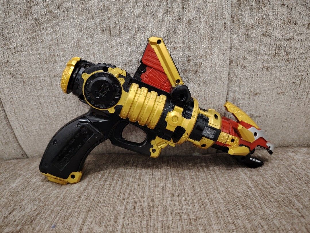 Pistol power ranger goseiger dx, Hobbies & Toys, Toys & Games on Carousell