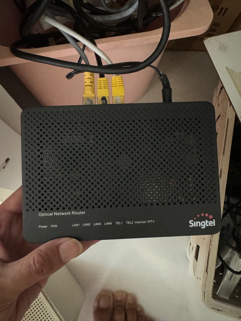 Singtel network router, Computers & Tech, Parts & Accessories ...