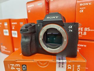 Sony A7Rii Body + Smallrig + Batteries, Photography, Lens & Kits on ...