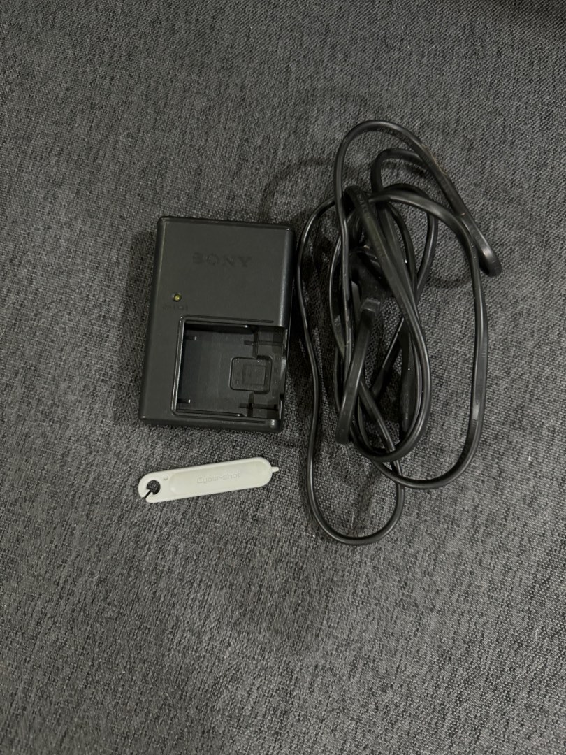 Sony Cybershot Accessories, Photography, Cameras on Carousell