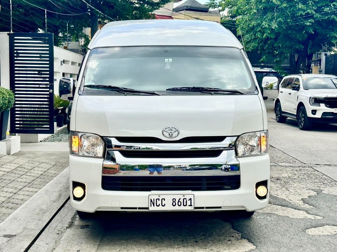 Toyota HiAce Super Grandia LXV Auto, Cars for Sale, Used Cars on Carousell