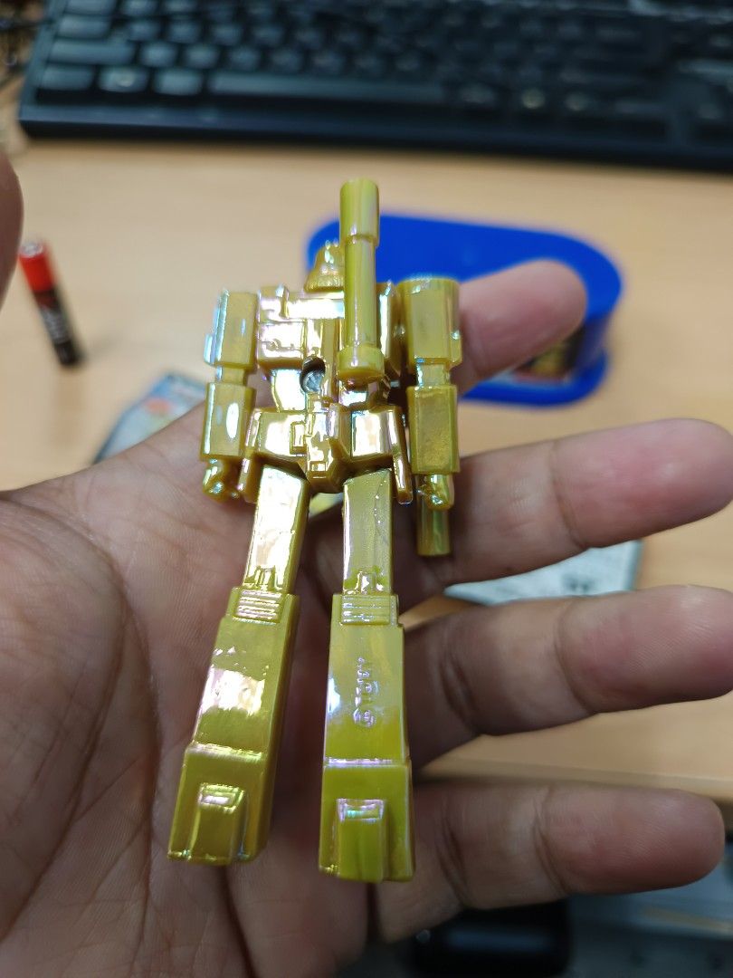 Transformers Megatron Gold, Hobbies & Toys, Toys & Games on Carousell