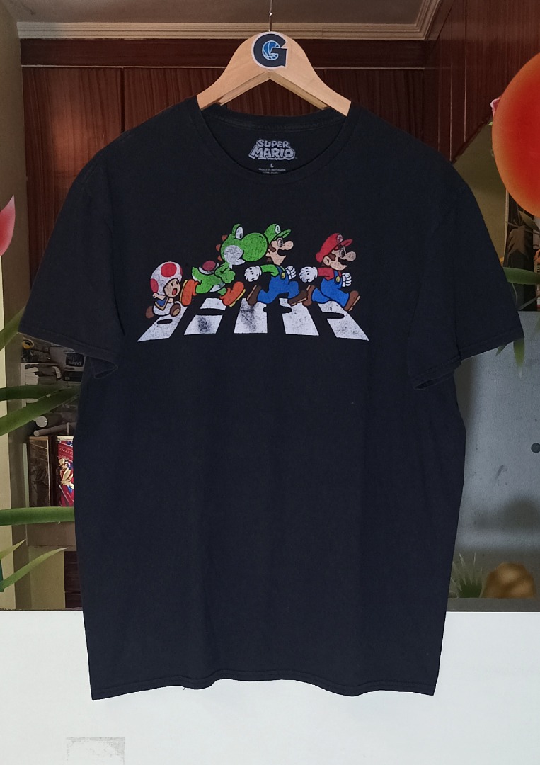 Vintage Vibes SUPER Mario Abby Road Shirt Large, Men's Fashion, Tops ...