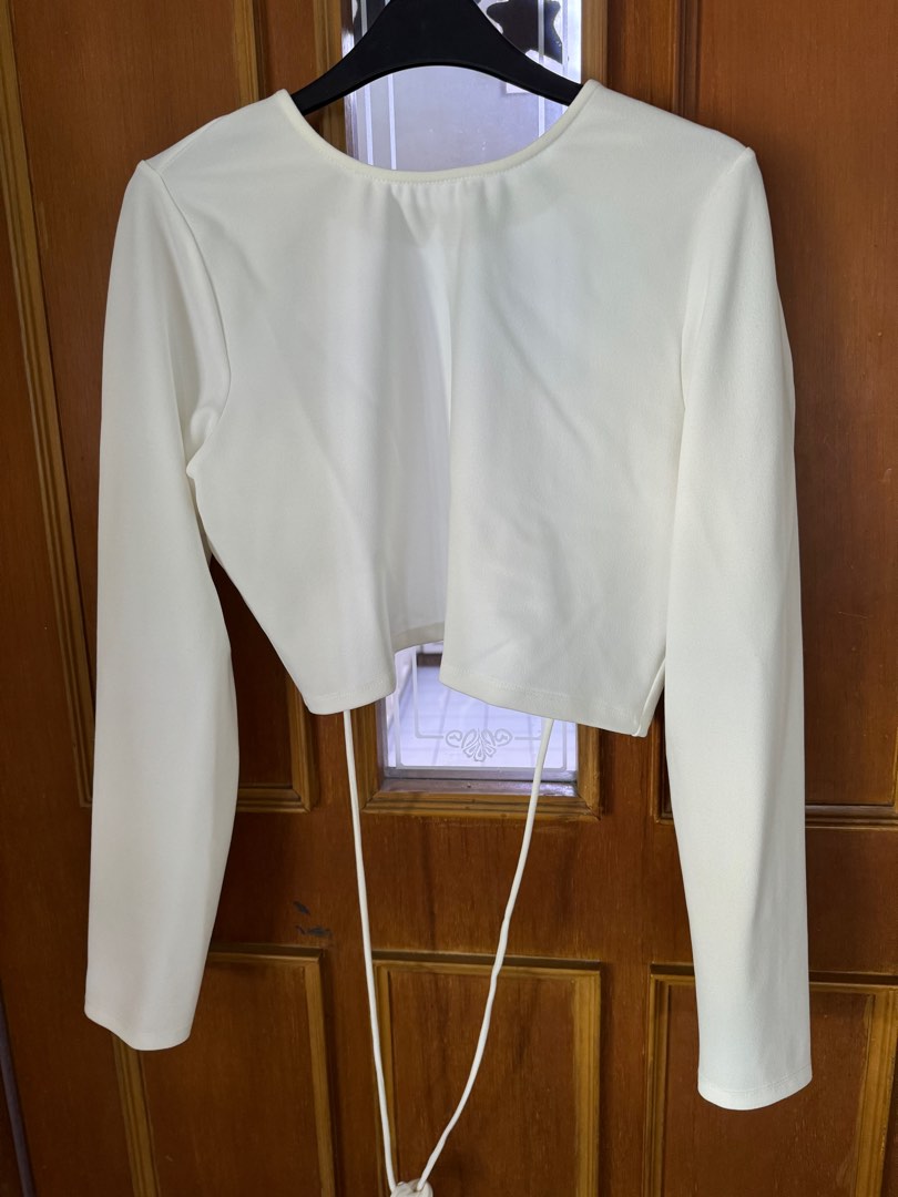 Zara White Backless Top, Women's Fashion, Tops, Longsleeves on Carousell