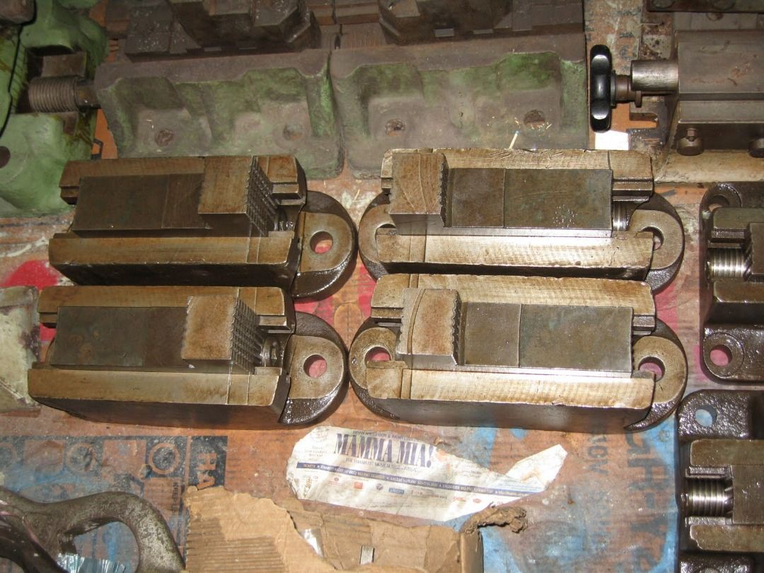 4 Sets of Vertical Borer Table Jaws, Furniture & Home Living, Furniture ...