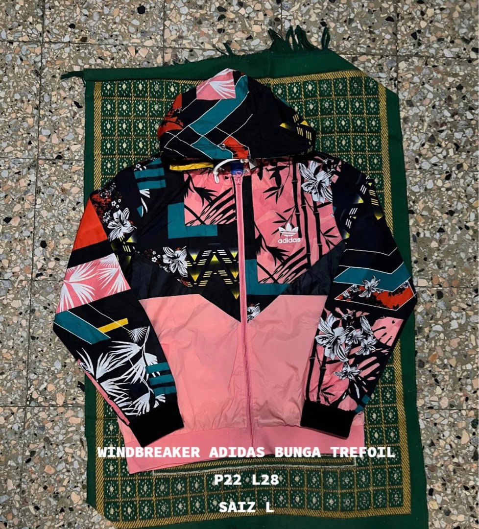 ADIDAS BUNGA TREFOIL WINDBREAKER, Men's Fashion, Coats, Jackets and ...