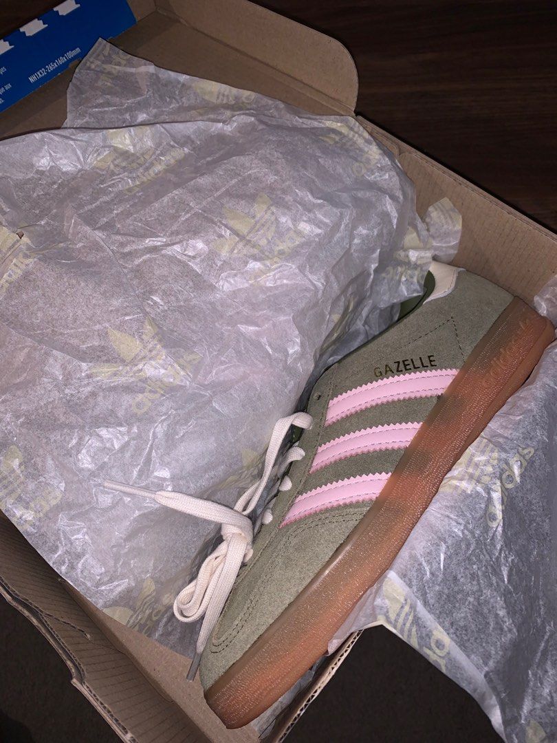 Adidas Gazelle Matcha Strawberry, Women's Fashion, Footwear, Sneakers ...
