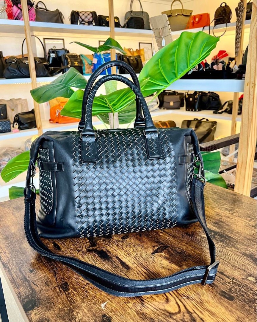 Bottega Venetta Two Way Bag, Luxury, Bags & Wallets on Carousell