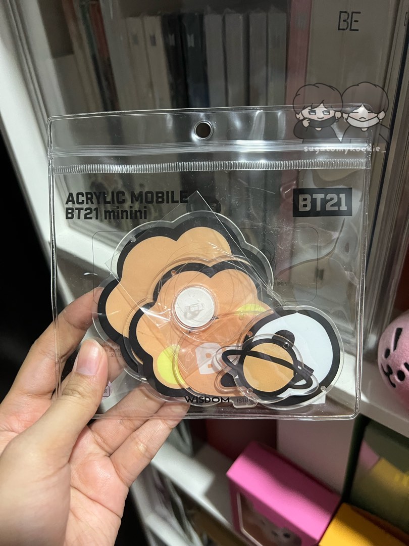 BT21 Shooky Acrylic Mobile, Hobbies & Toys, Memorabilia & Collectibles ...