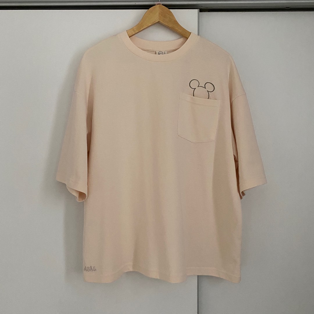 CALAQISYA ASAL LELAKI DISNEY & FRIENDS LEOS, Men's Fashion, Tops & Sets ...