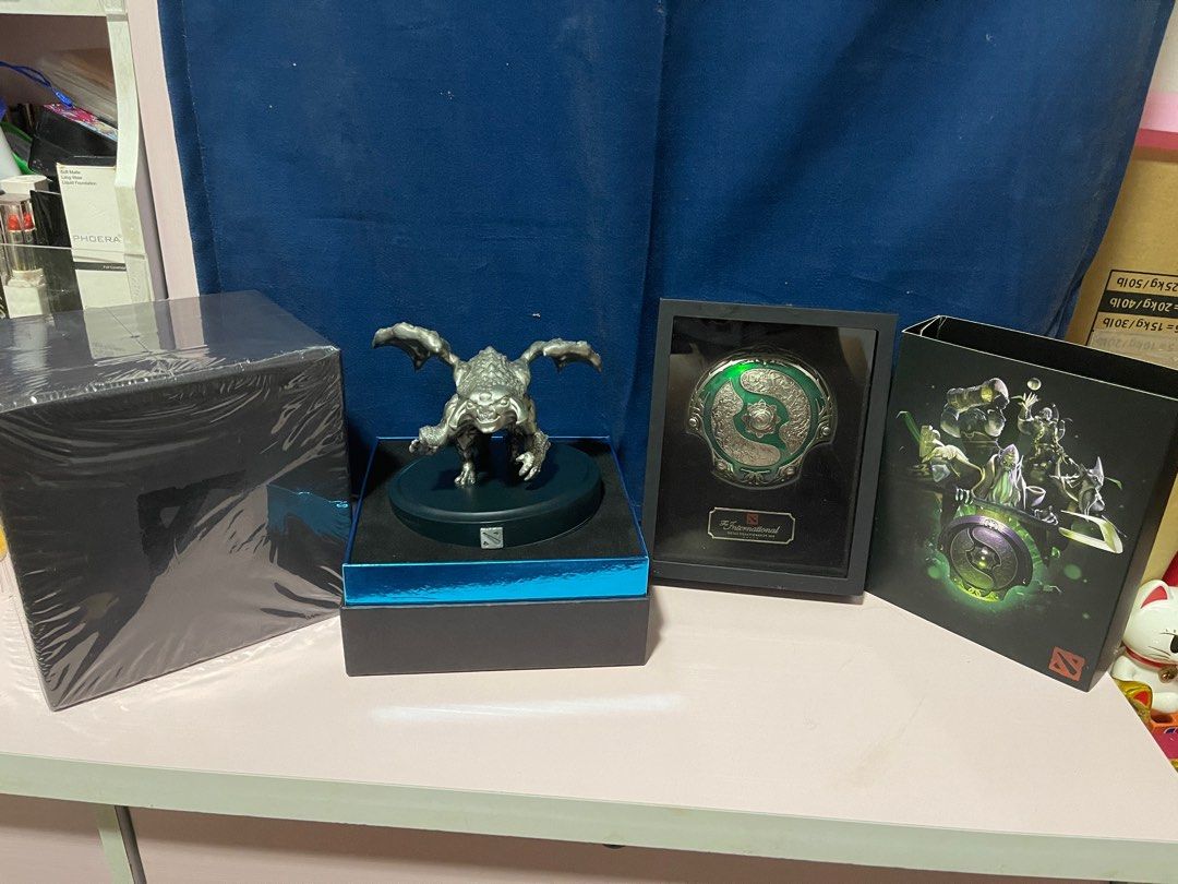 Dota TI aegis & roshan baby, Hobbies & Toys, Toys & Games on Carousell