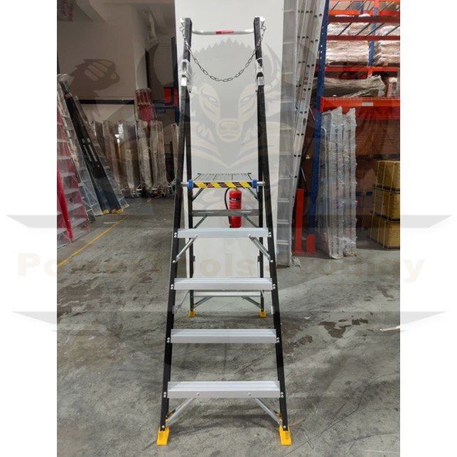 FIBREGLASS PLATFORM LADDER WITH SAFETY CHAIN 3 STEPS TO 8 STEPS BLACK ...