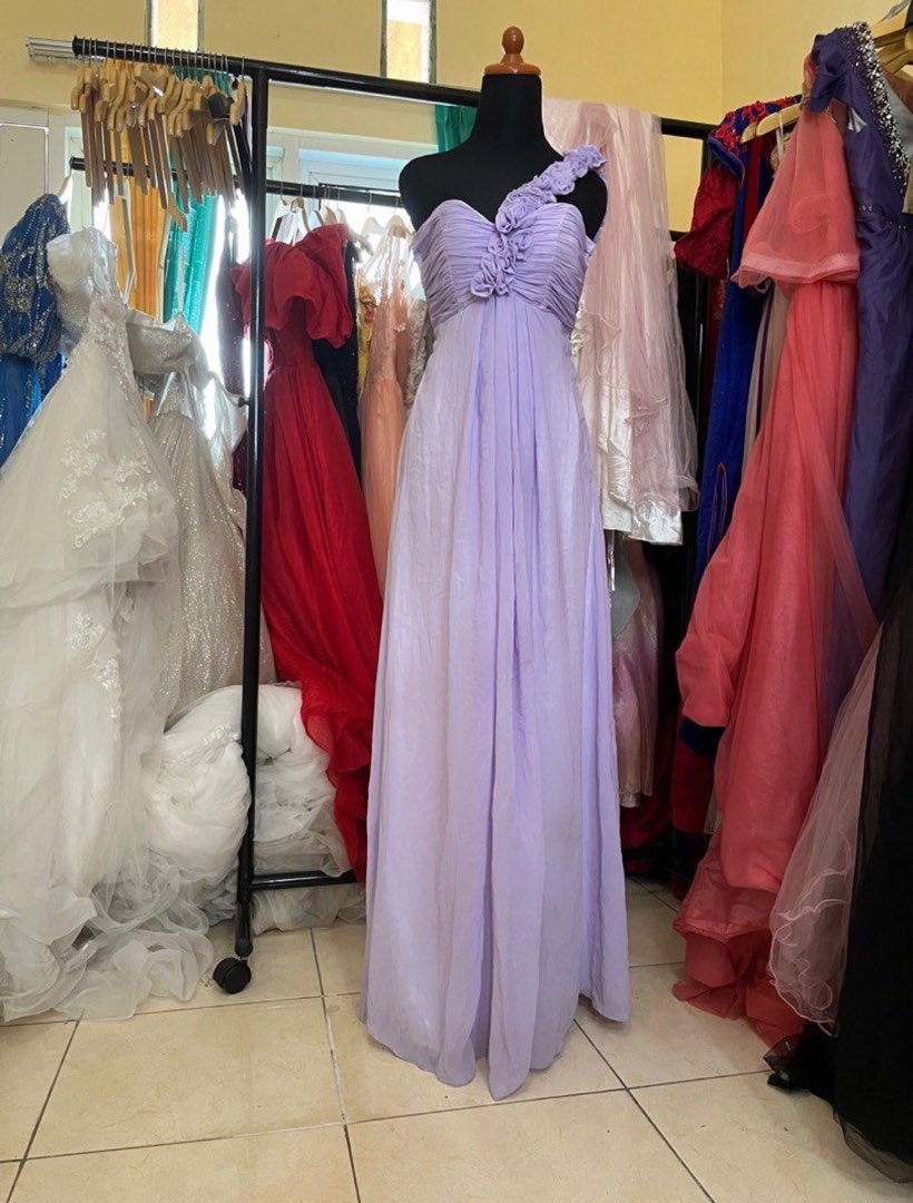 Gaun Pesta 1 lengan, Fesyen Wanita, Pakaian Wanita, Gaun & Rok di Carousell
