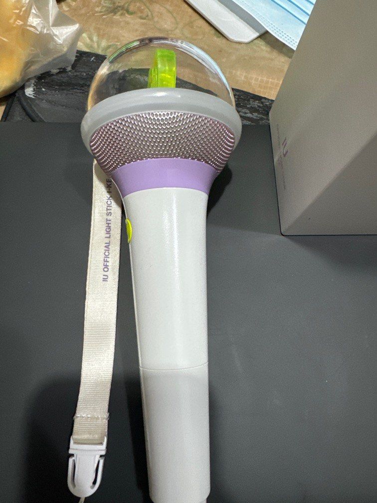 Iu version 3 official light stick I-KE, Hobbies & Toys, Memorabilia ...