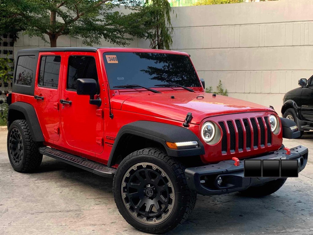 Jeep Wrangler Sahara 4 door Auto, Cars for Sale, Used Cars on Carousell