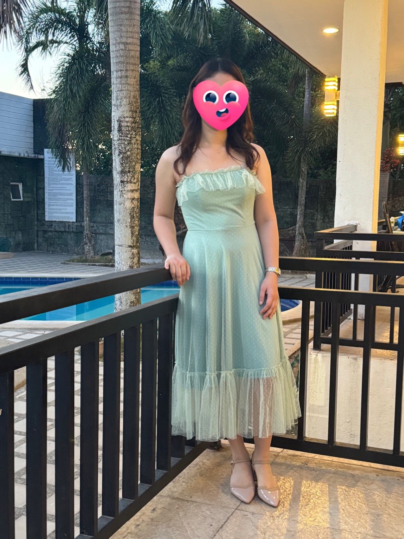 KARIMADON Emerald Dress in Sage Green EXTRA SMALL, Women's Fashion, Dresses & Sets, Evening ...