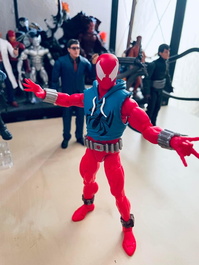 marvel legends retro scarlet, Hobbies & Toys, Toys & Games on Carousell