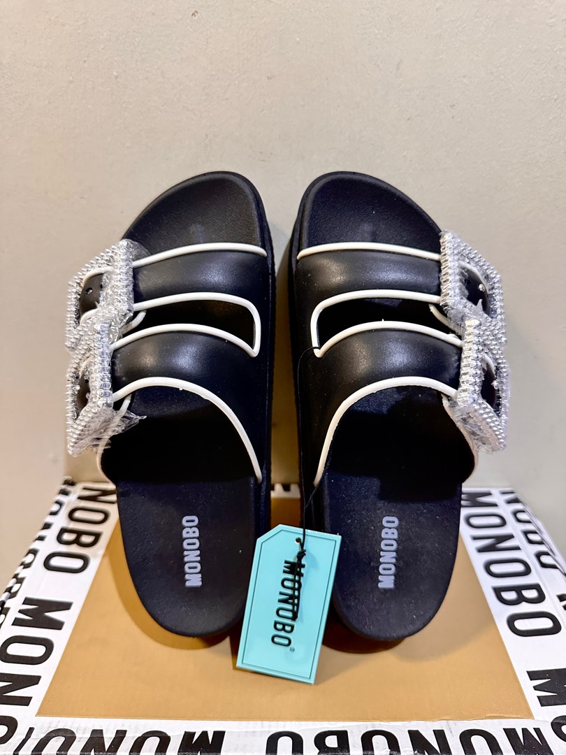 MONOBO BOVY 2 - Black, Women's Fashion, Footwear, Wedges on Carousell