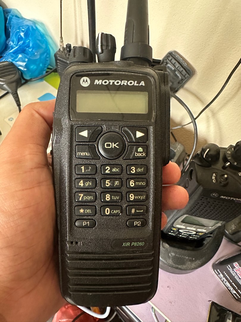 Motorola walkie talkie, Mobile Phones & Gadgets, Walkie-Talkie on Carousell