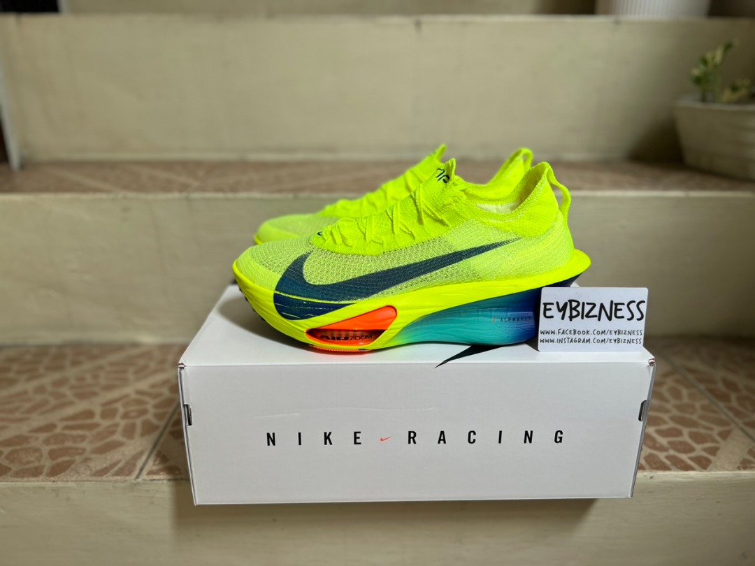 Nike Alpha Fly 3 Volt, Men's Fashion, Footwear, Sneakers on Carousell