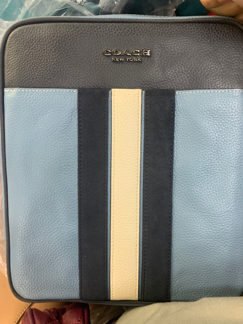 Original Coach ykk zip Made in India, Luxury, Bags & Wallets on Carousell