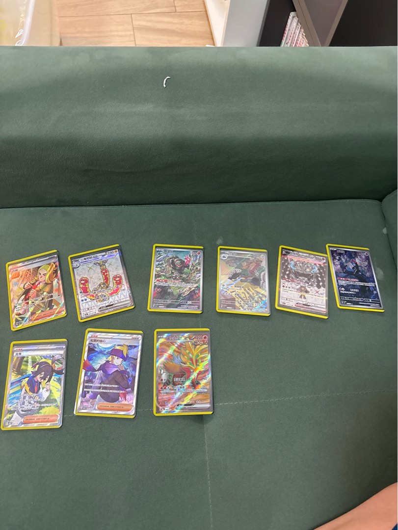 PTCG閃卡（9張）+厚卡套, 興趣及遊戲, 玩具 & 遊戲類 - Carousell