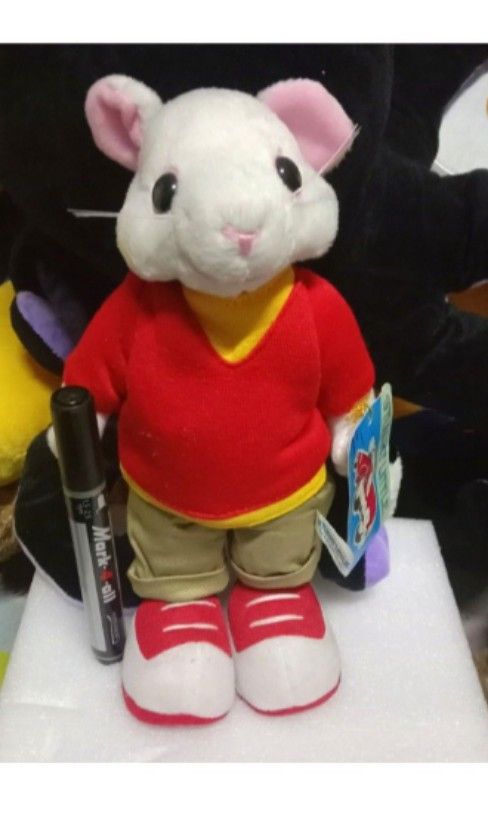 STUART LITTLE, Hobbies & Toys, Toys & Games on Carousell