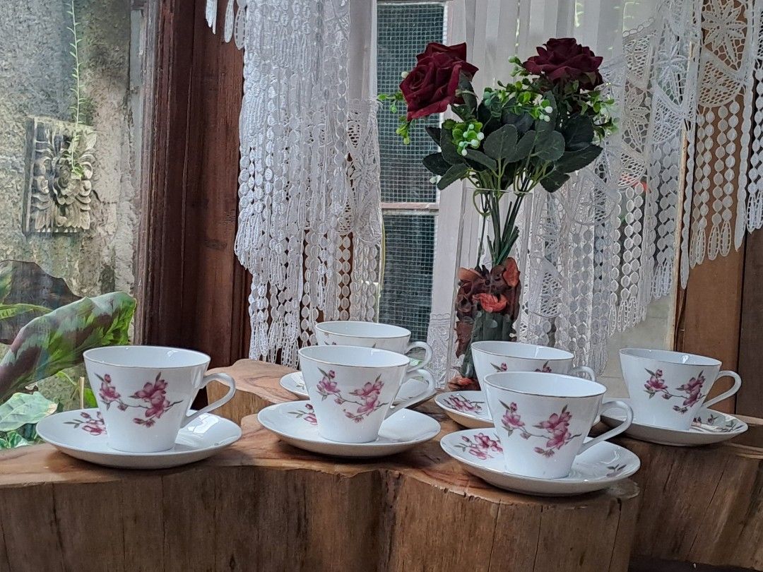 Tea set jadul bunga sakura, Antik, Lainnya di Carousell