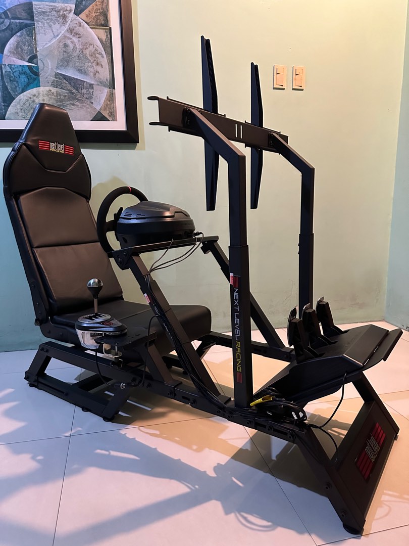 Thrustmaster T300 Ferrari Edition and TH8A Shifter with Next Level ...