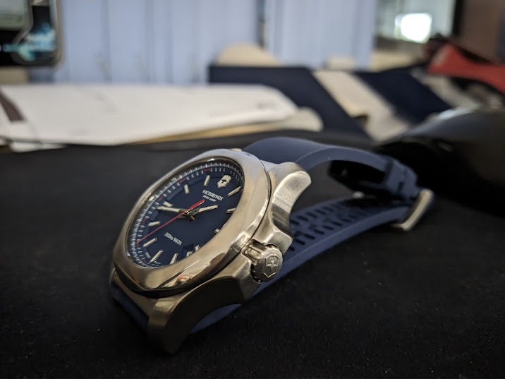 Victorinox Inox Quartz, Men's Fashion, Watches & Accessories, Watches ...